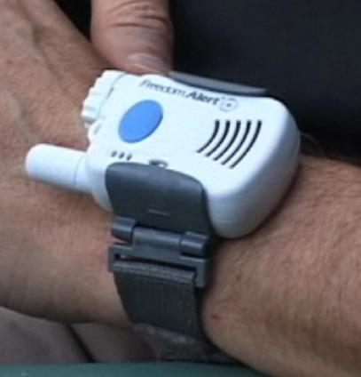 Freedom Alert 2-way Voice Pendant | Home Alert Devices